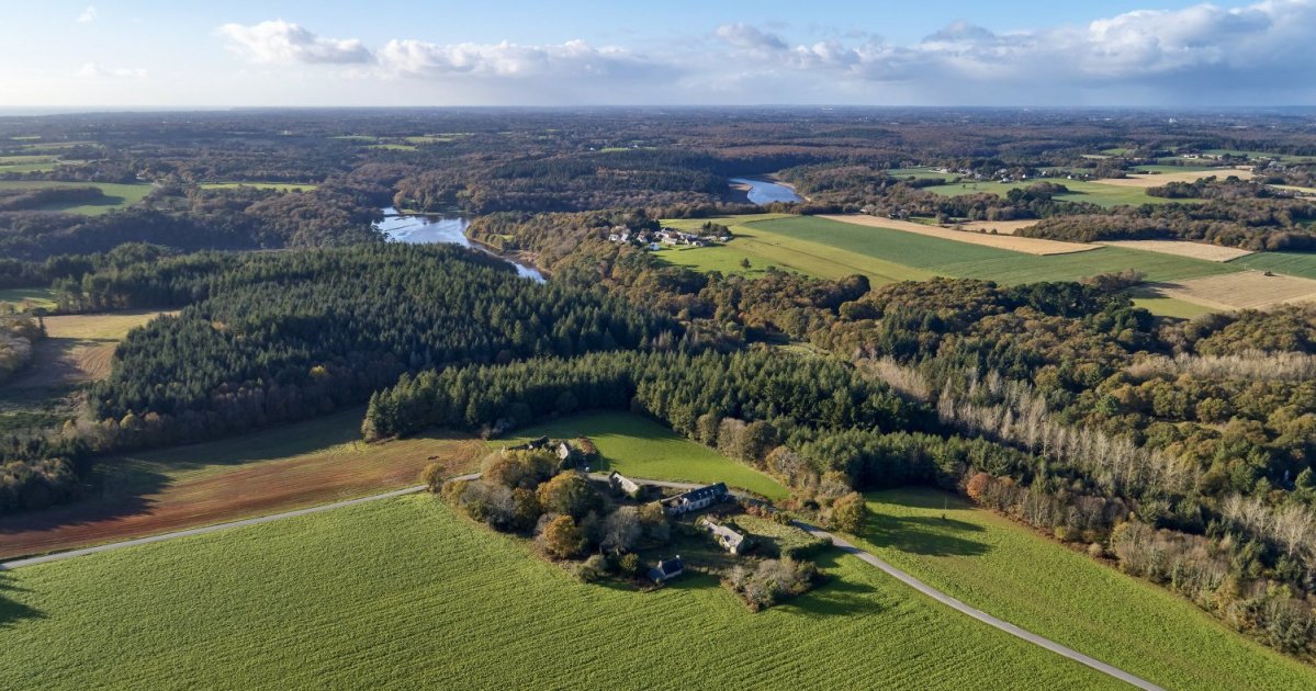 Base de données Habitat Participatif et Oasis : Le Hameau de Brangoulo