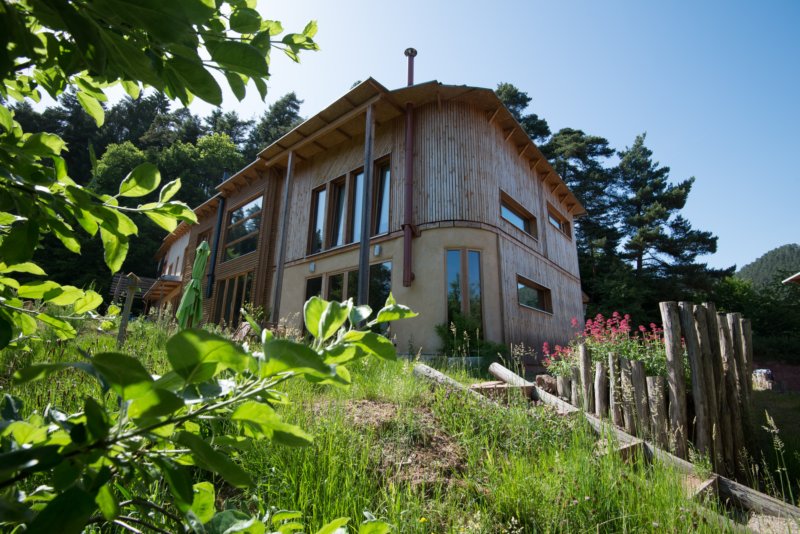 Base de données Habitat Participatif et Oasis : Écolline