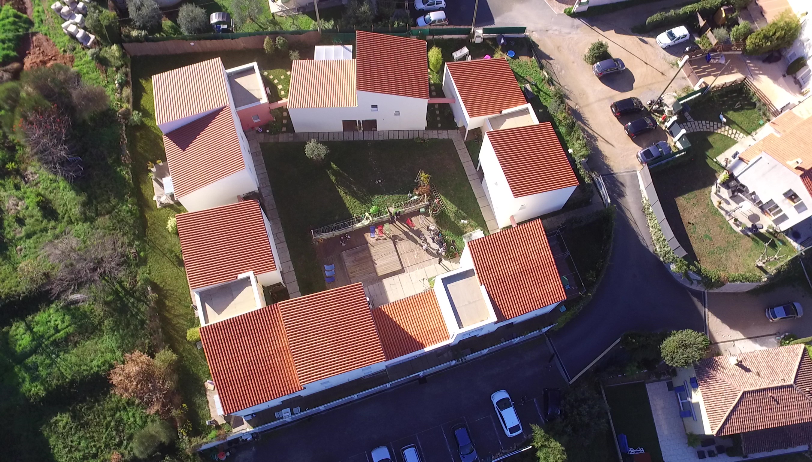 Base de données Habitat Participatif et Oasis : Hedina